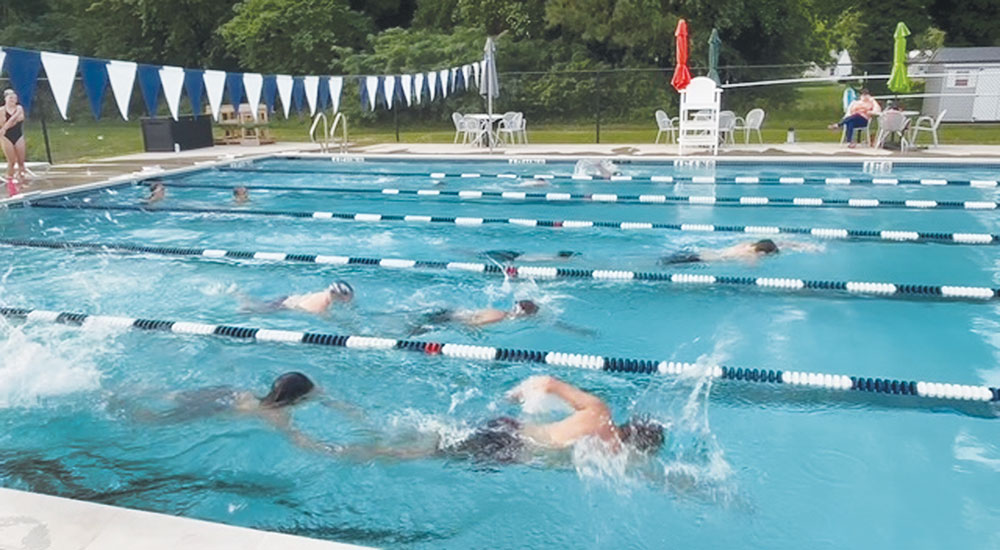 Middlesex Makos practice, compete at Urbanna pool • SSentinel.com